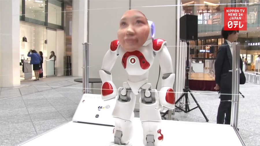 Japon : un robot domestique à l’effigie d’un mort pour faire son deuil
