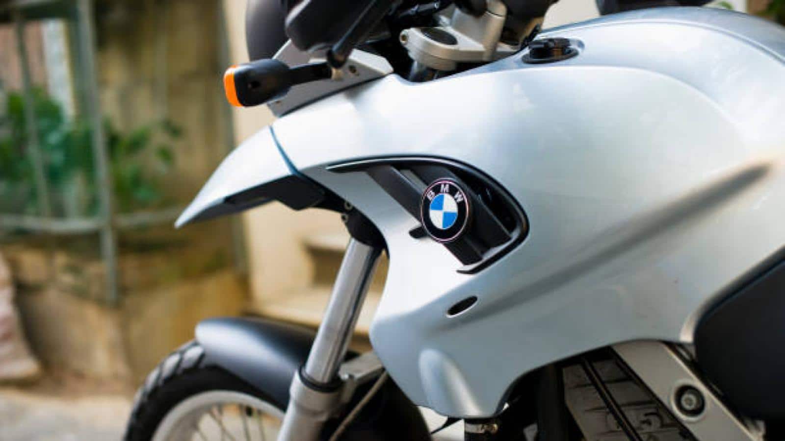 BMW accélère son projet pour sortir une première moto électrique