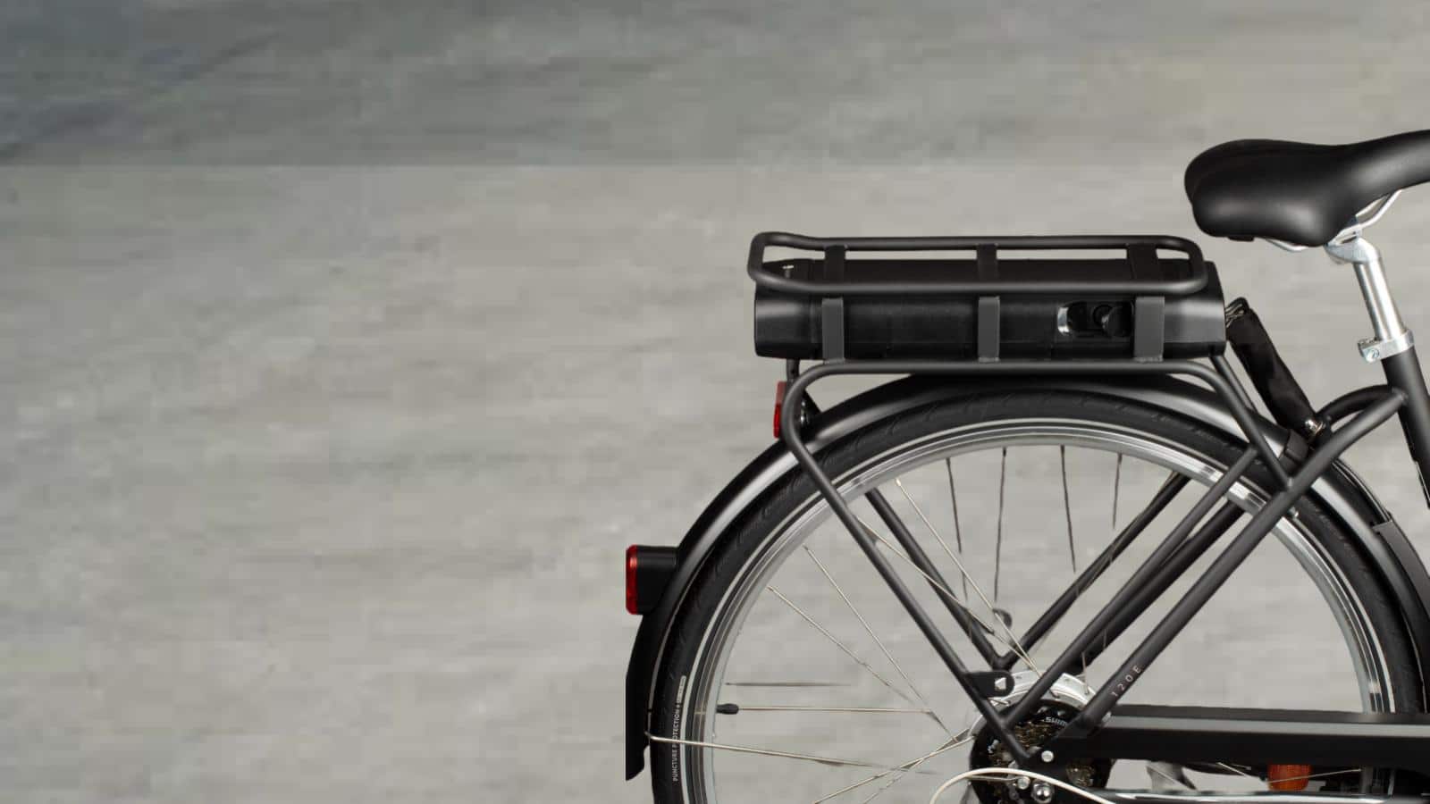 Test de l'Elops 120 E : le vélo électrique abordable idéal pour citadins