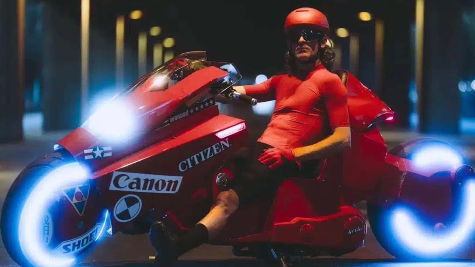 La moto de Kaneda du manga Akira prend vie dans une version électrique