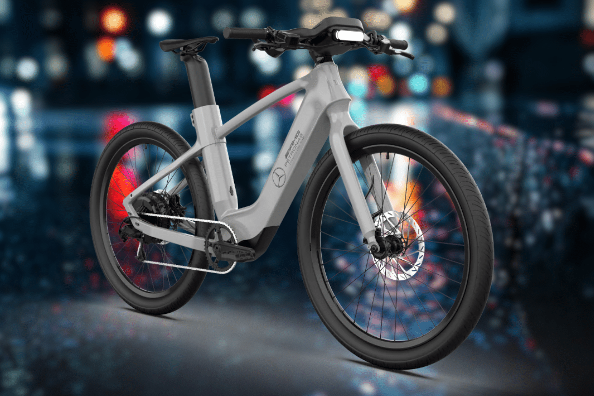 Mercedes explore la mobilité urbaine avec l'AMG F1 City Edition