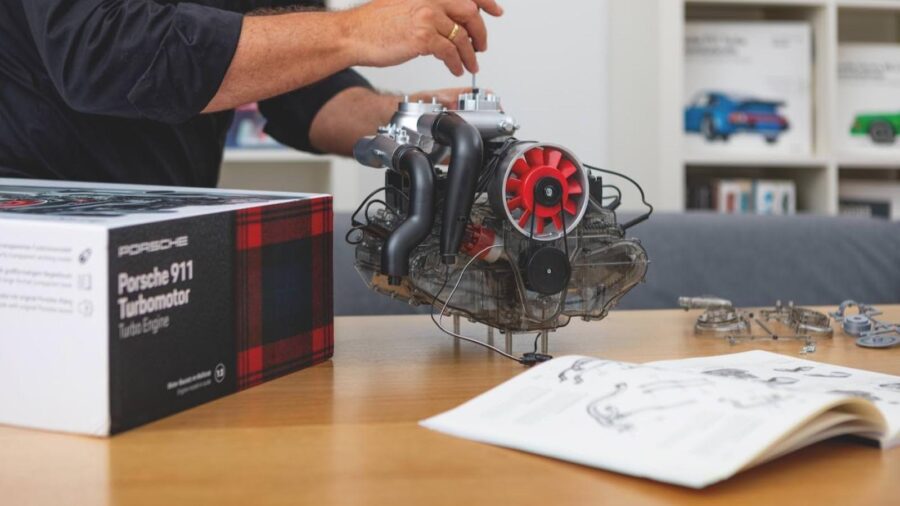 Ce kit vous permet de monter un mini moteur Porsche vous-même!